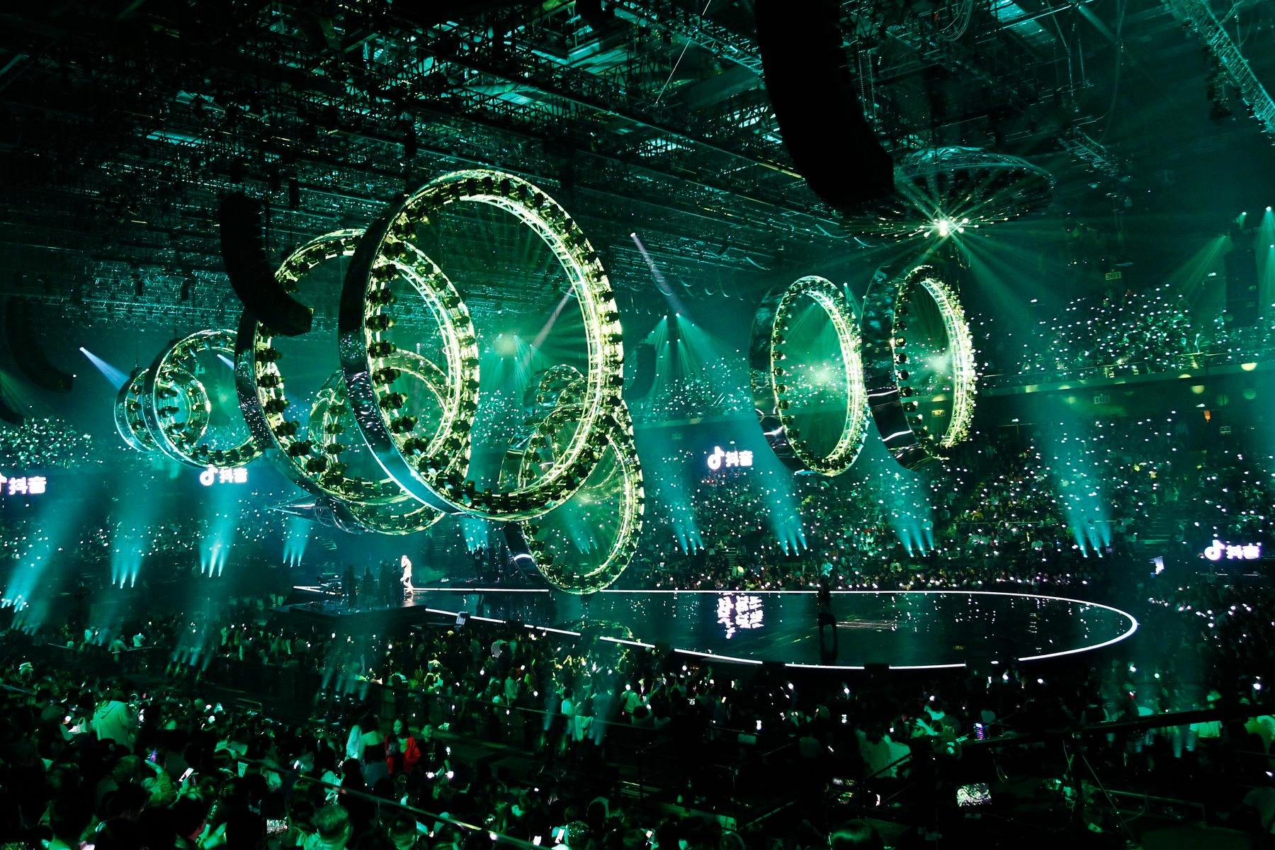 Custom-made aluminium constructie door T&E Support - Rekensoftware voor ...